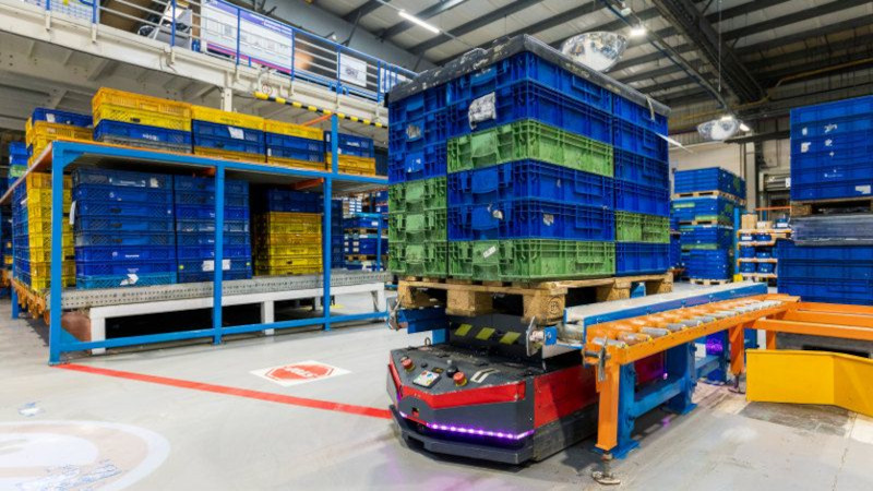 Autonomiczne roboty transportowe Versabot w Wałbrzychu | elektrotechnik ...