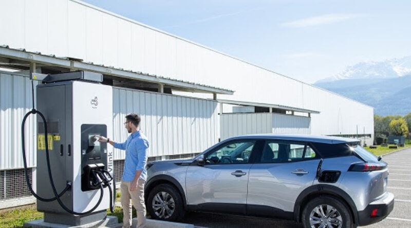 Kompleksowe rozwiązania dla e-mobilności od Schneider | elektrotechnik ...